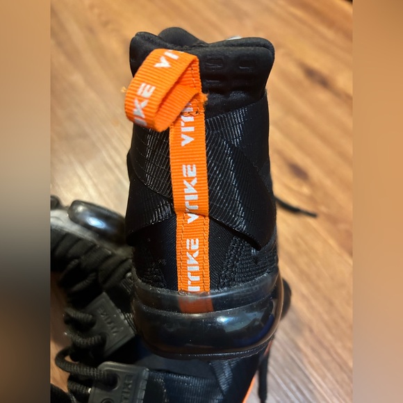 Shoes | Like New Kids High Top Vitike Jmfchi Shoes Worn 2x Inside Only ...